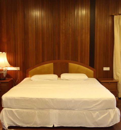 Bunga Raya Executive Suite | Carpe Diem Serendah